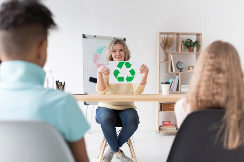 10 Benefits of Recycling to the Environment and Why You Should Get ...
